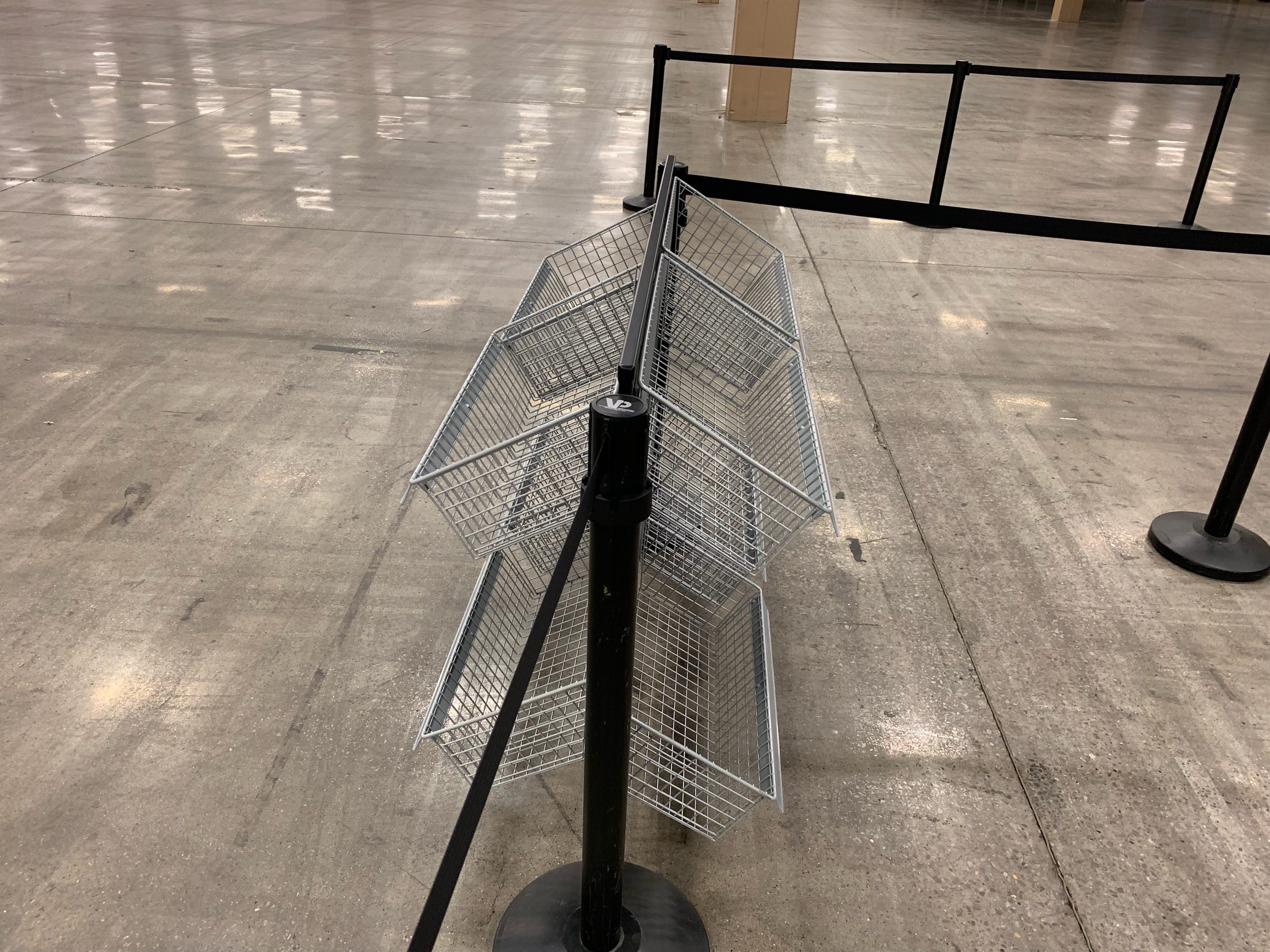 Double Sided Stanchion Panel 50″x 36″ w/ Wire Baskets 22″x 10″ | Dream ...