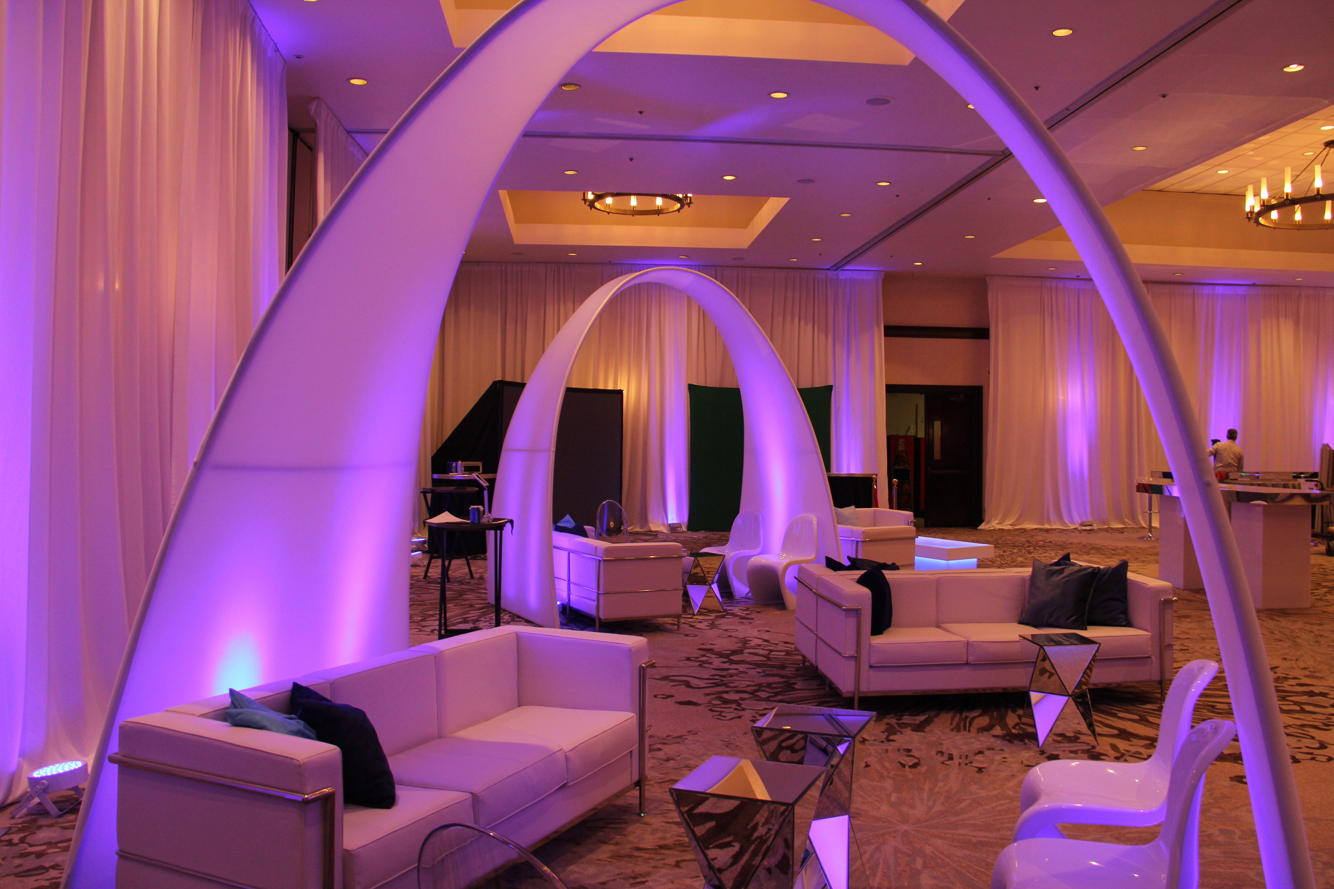 Arch Spandex White – 10′ Tall | Dream Captured Event Design